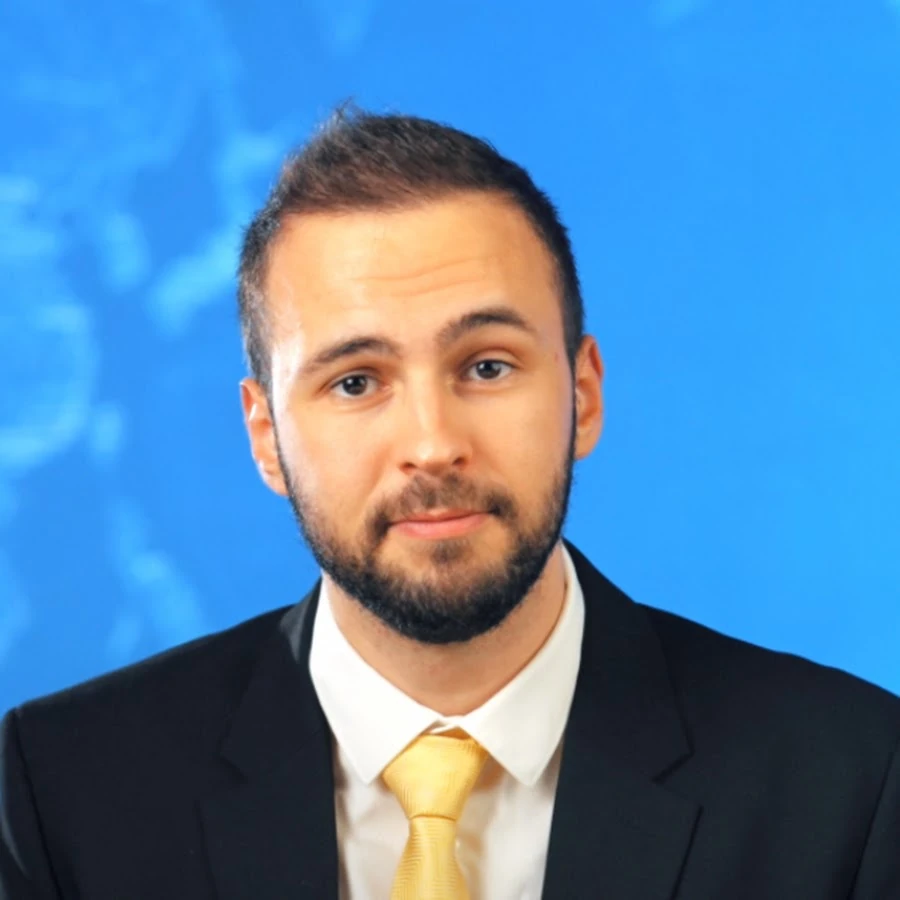 Is this guy an another Nas daily | Fandom