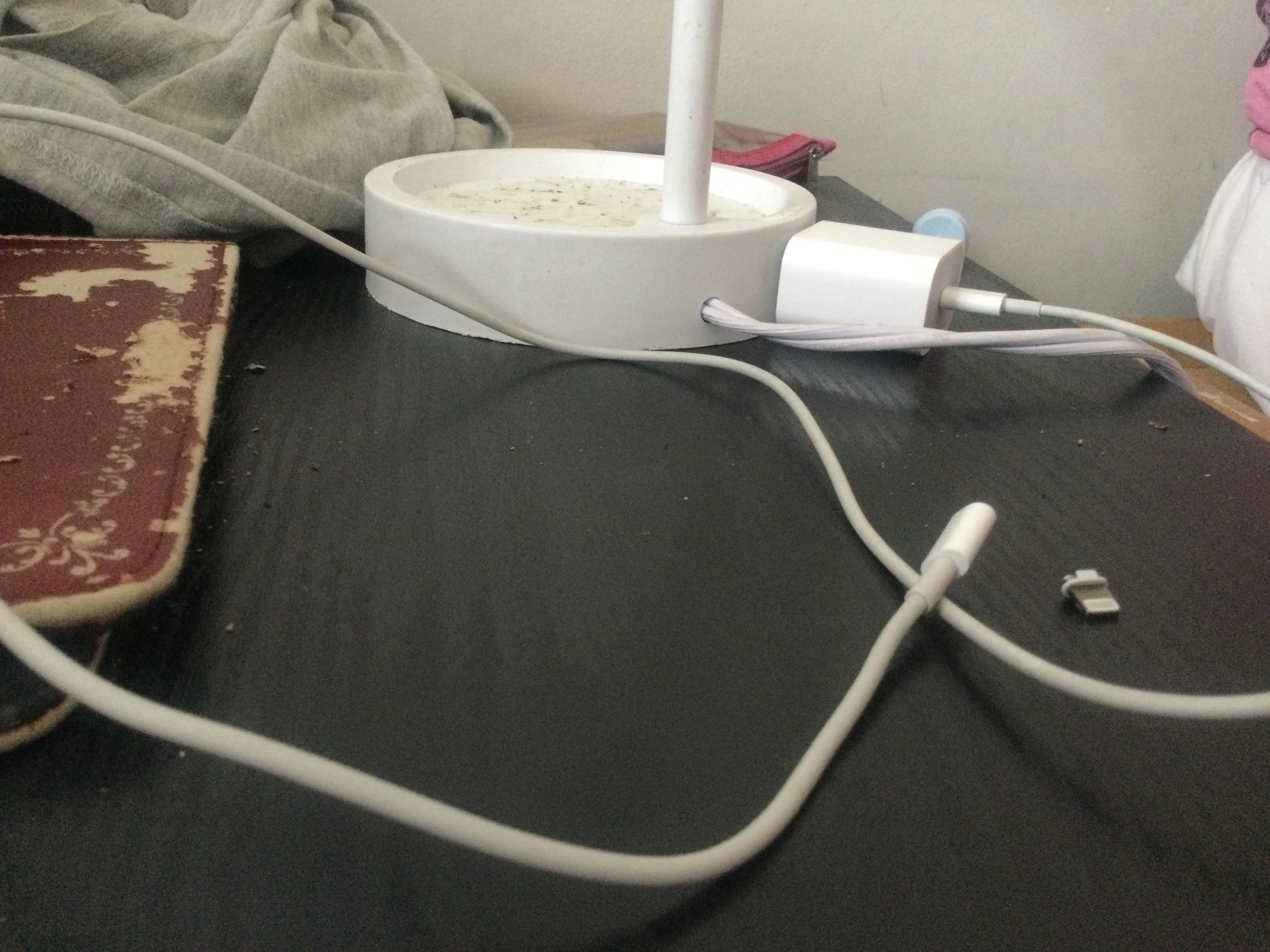 Oh fiddlesticks.. I broke another IPad charger!!! | Fandom