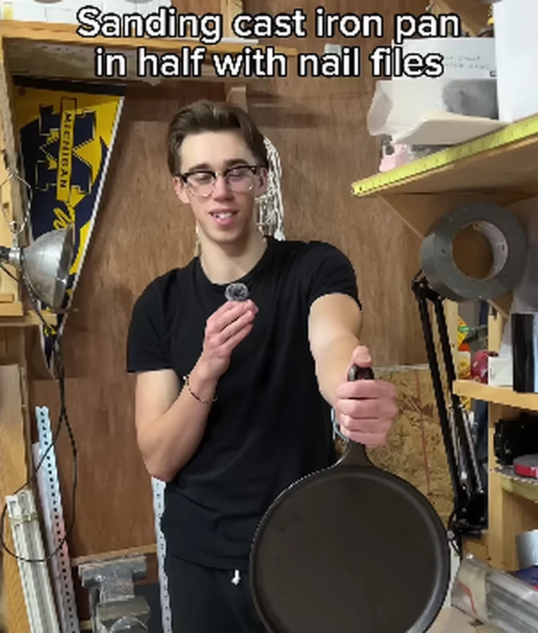 drop your elliot headcanons NOW! (milestone 4 edition) | Fandom