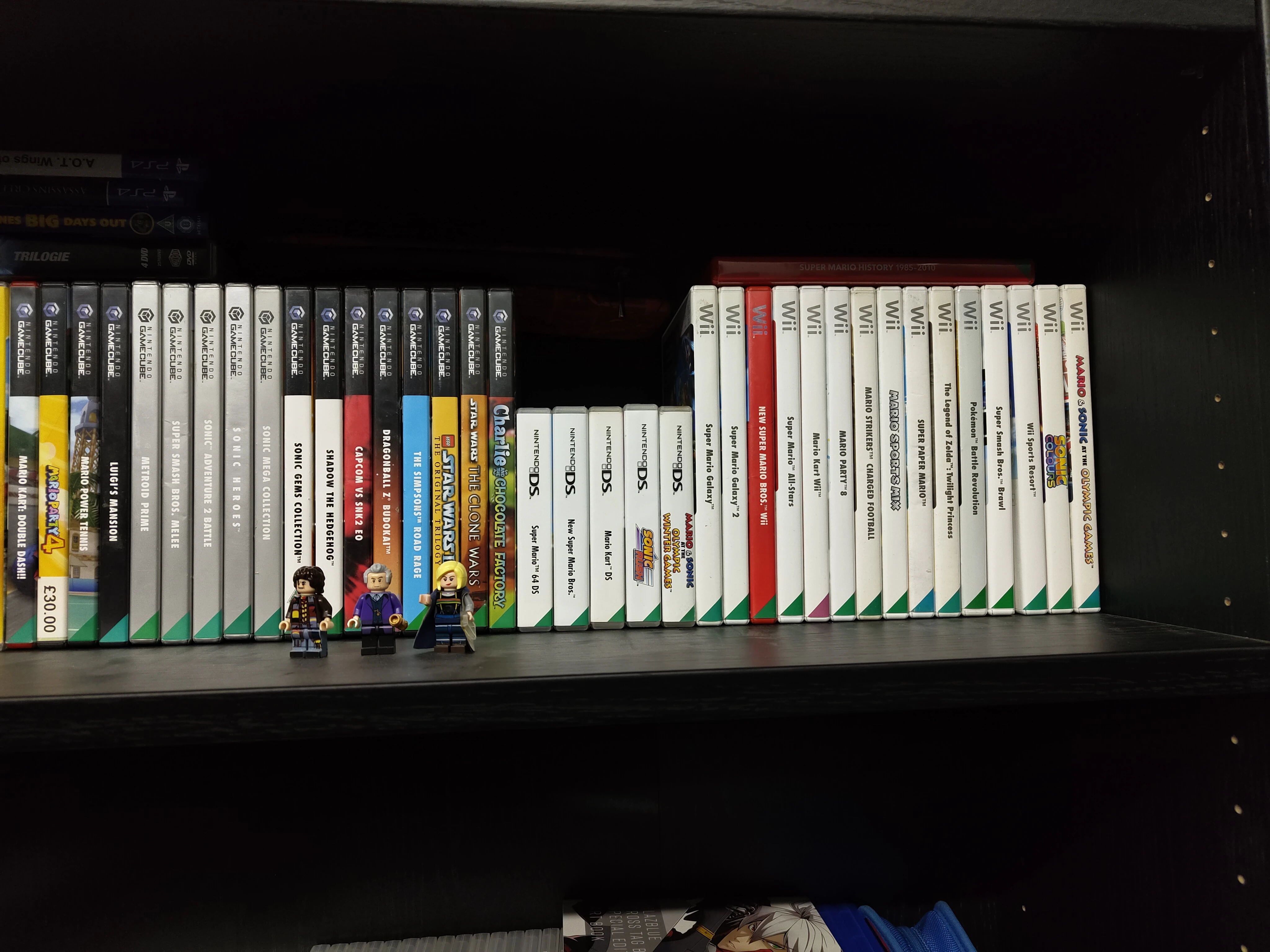 Here's my game collection. No real reason. | Fandom
