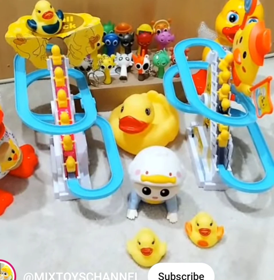 Poor bootleg sprunki figures in the back | Fandom