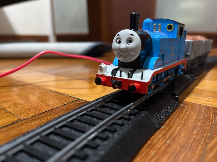 Operating Bachmann Thomas trains is just playing Sodor online single ...