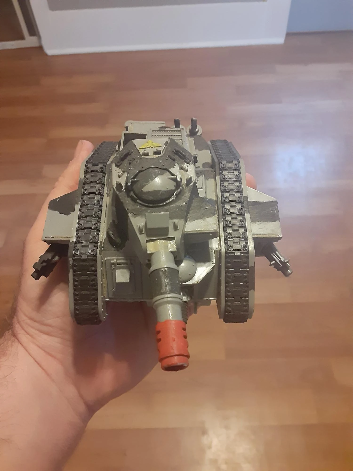 Found an old dog. He is getting a new turret and paint job | Fandom