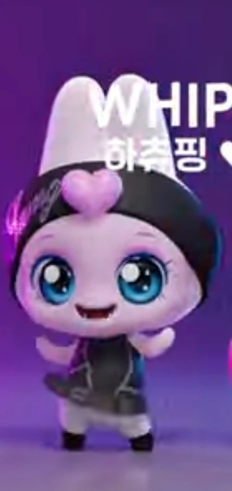 Hopping wearing a black dress | Fandom