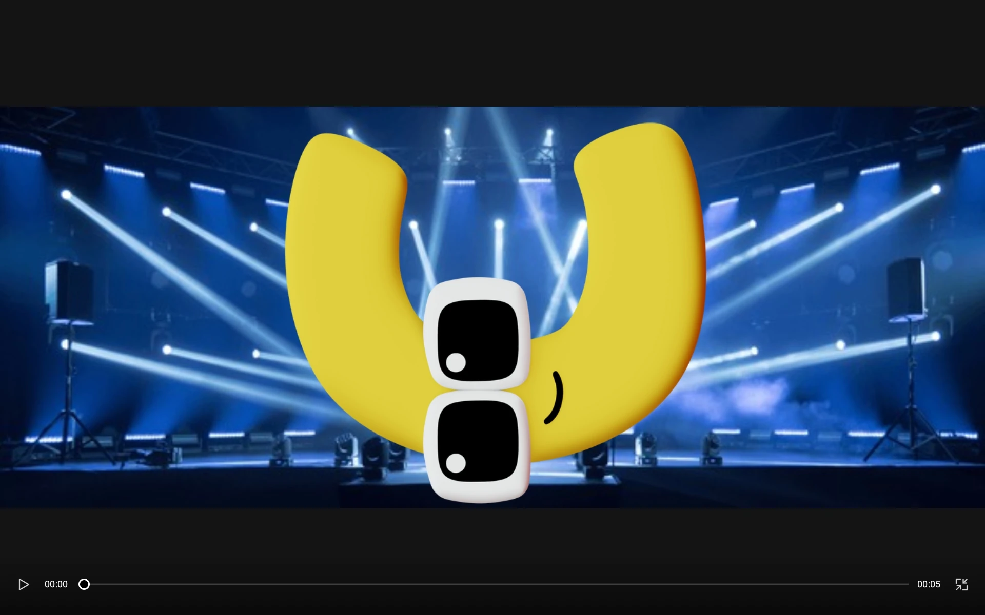 Something is weird to Uppercase C from Wonderland | Fandom