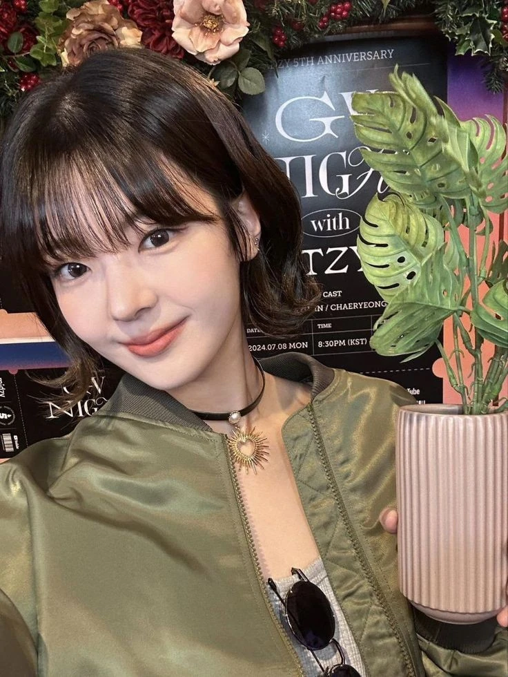 Happy lia day🥳🎉🎊 | Fandom