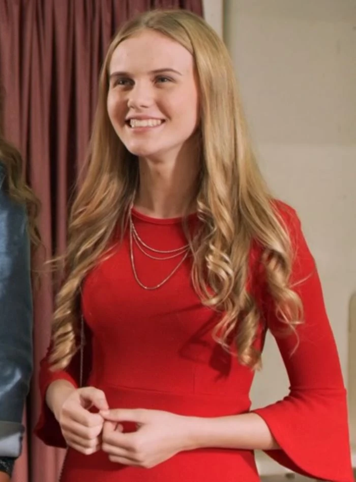 Violet | 4 o' clock club Wiki | Fandom