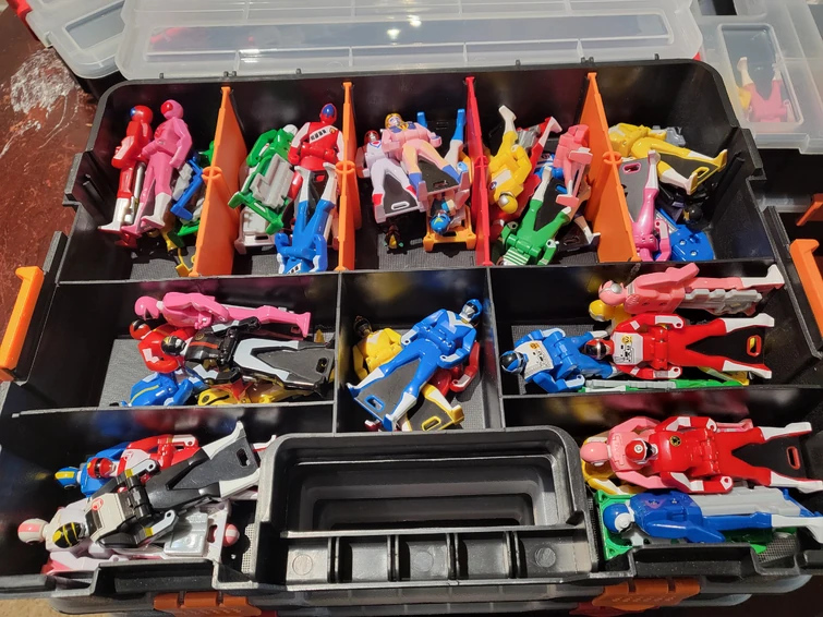 Retro Review: PART 1 - GOKAIGER WEAPONS, MORPHERS, KEYS | Fandom