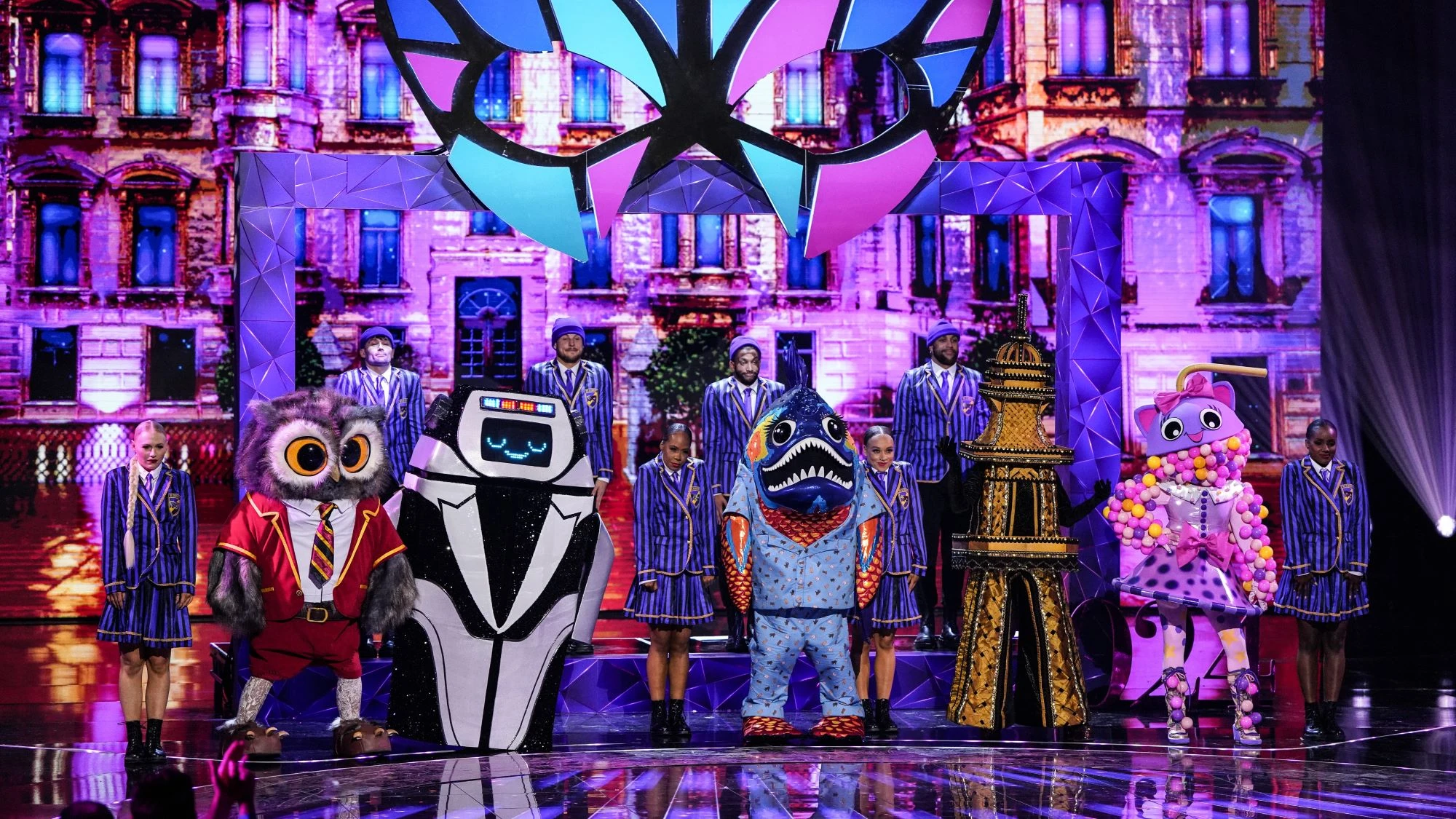 School Party/Disco Night Sneak Peeks! | Fandom