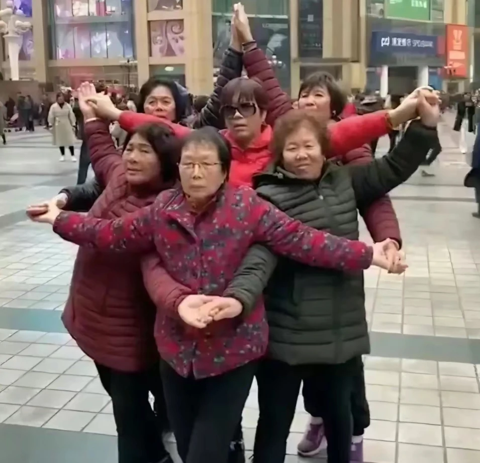 what cool creature should I main | Fandom