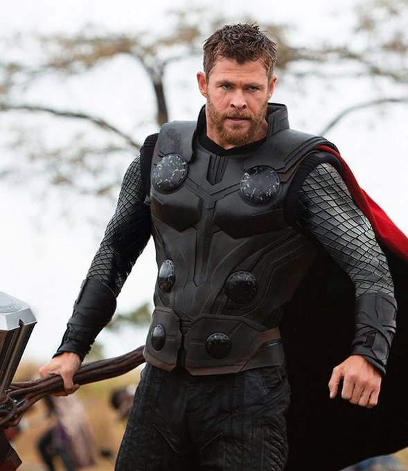 Thor peaked in Infinity War. Best suit. Best overall look. The way he ...