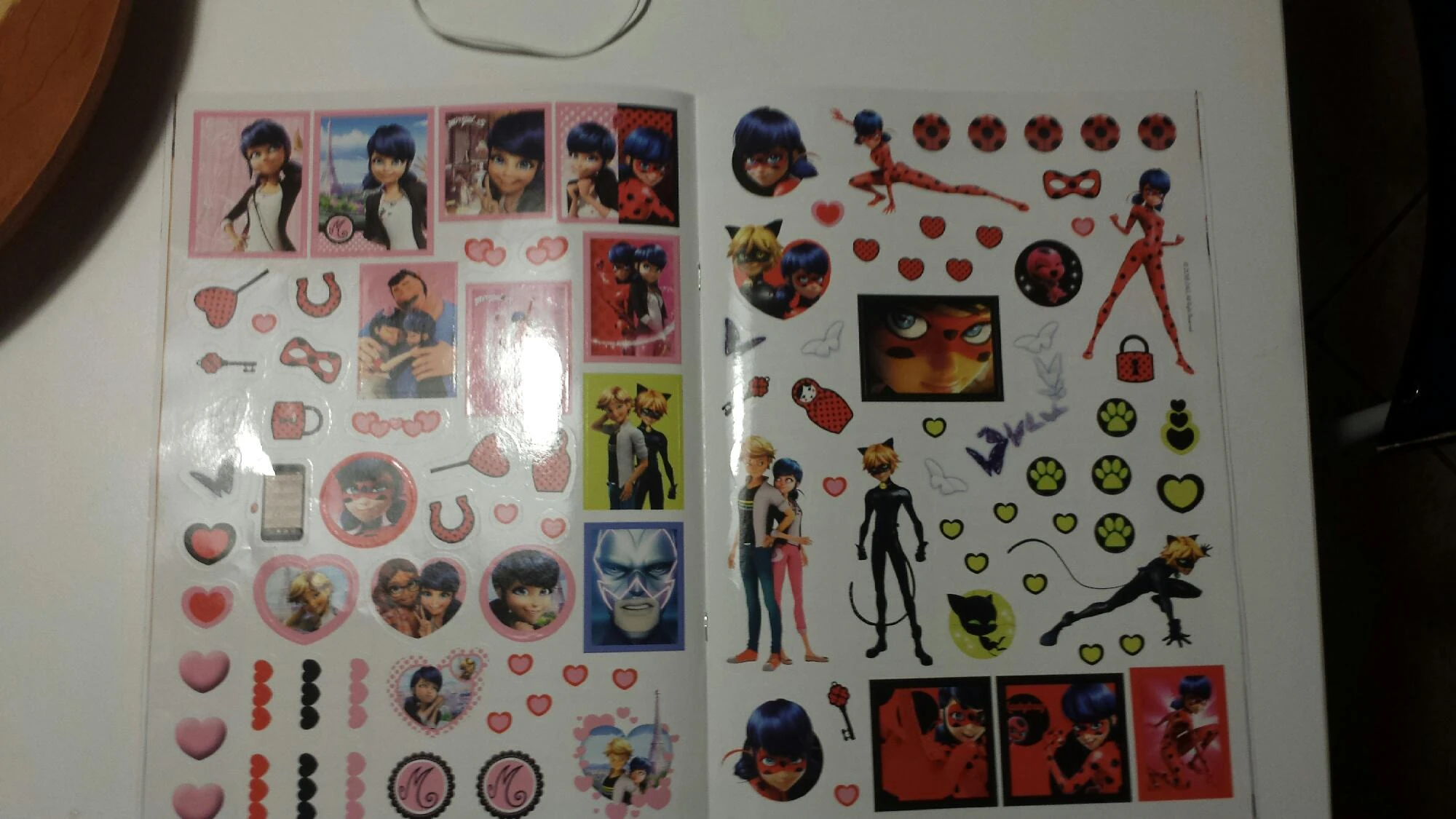 Nuovo libro miraculous | Fandom
