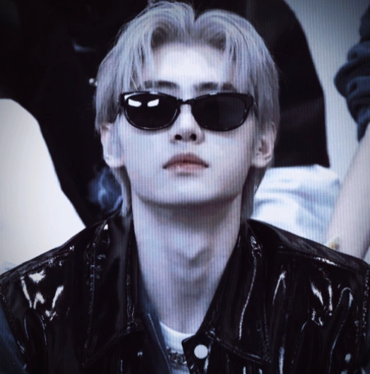 Random K-POP Image #26 | Fandom