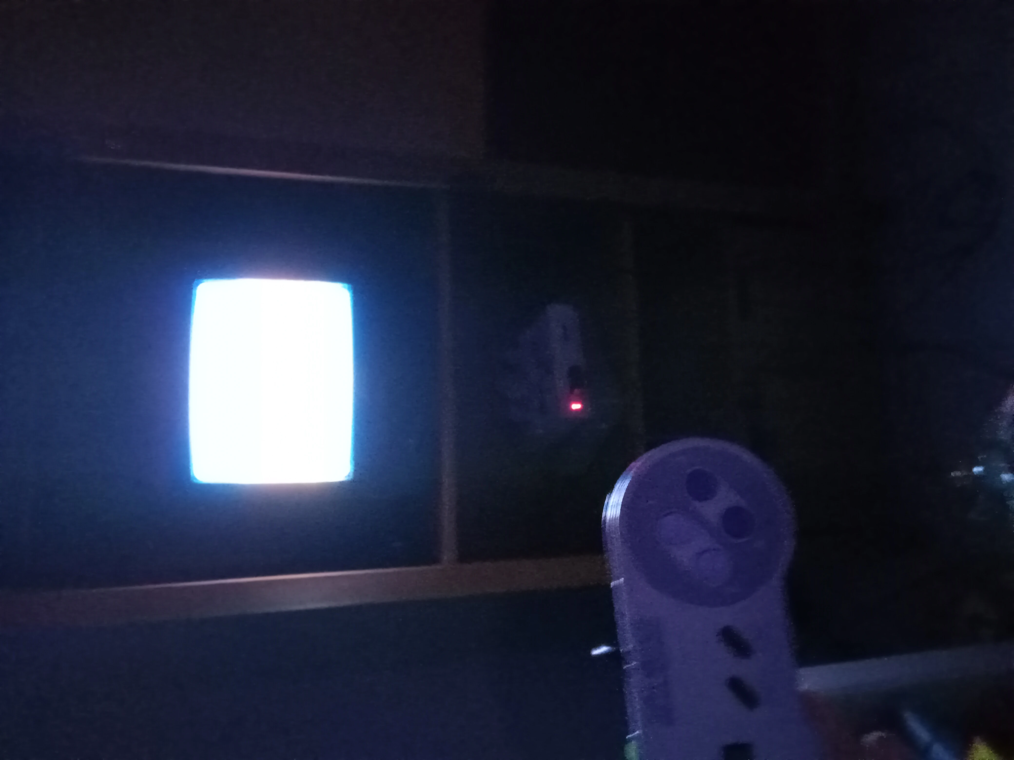 i wish crt tv's showed up on phone cameras | Fandom