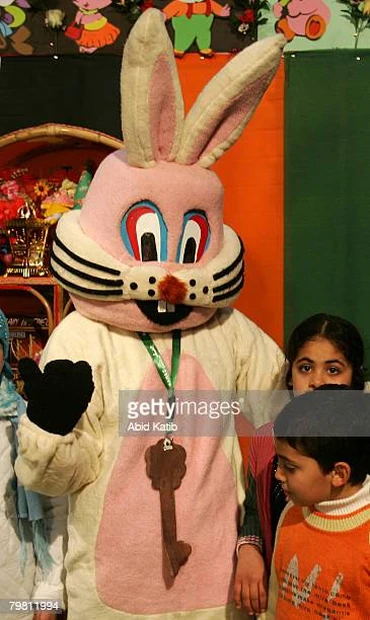 Whos winning this battle? | Fandom