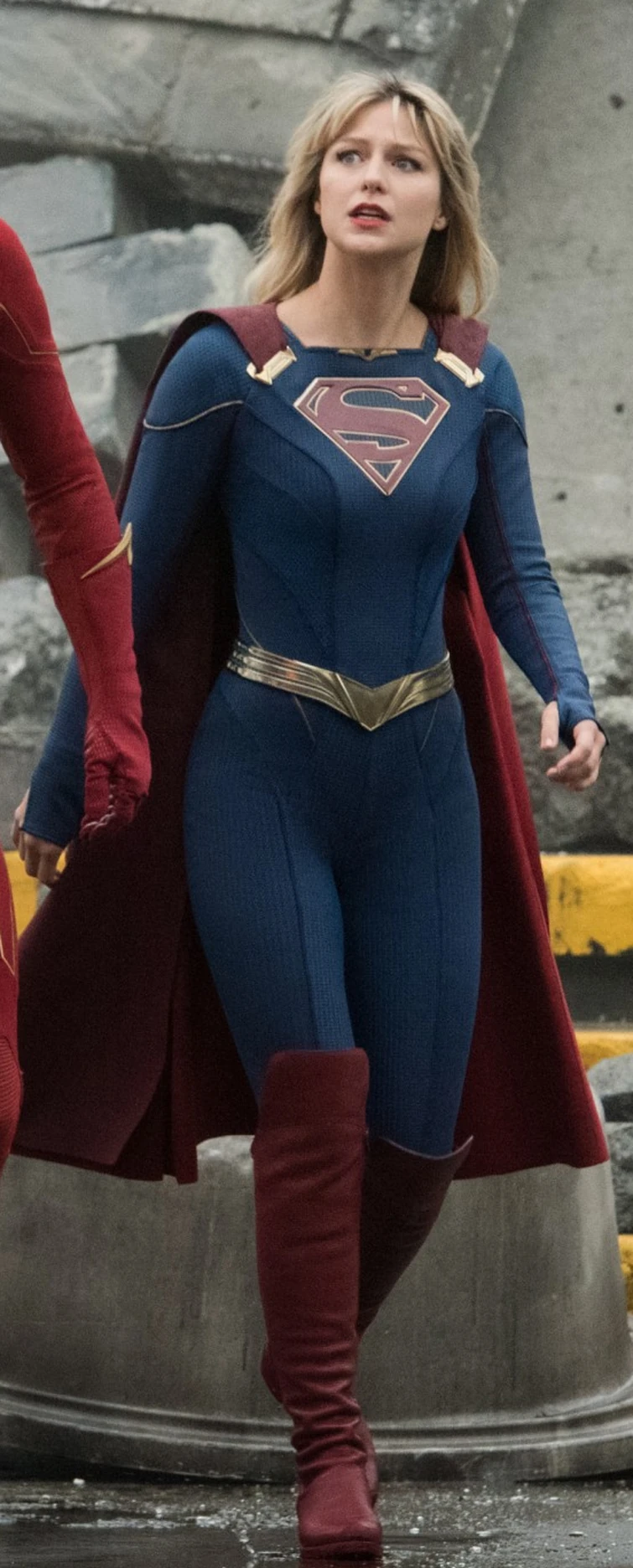 I Think Supergirl Looks Way Cooler in a One Piece than The More Iconic ...