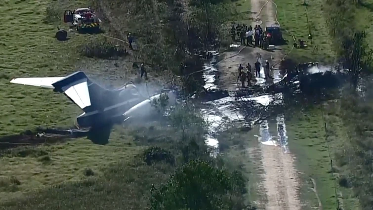 Breaking News: MD-80 crashes in New Orleans, at least 50 dead | Fandom