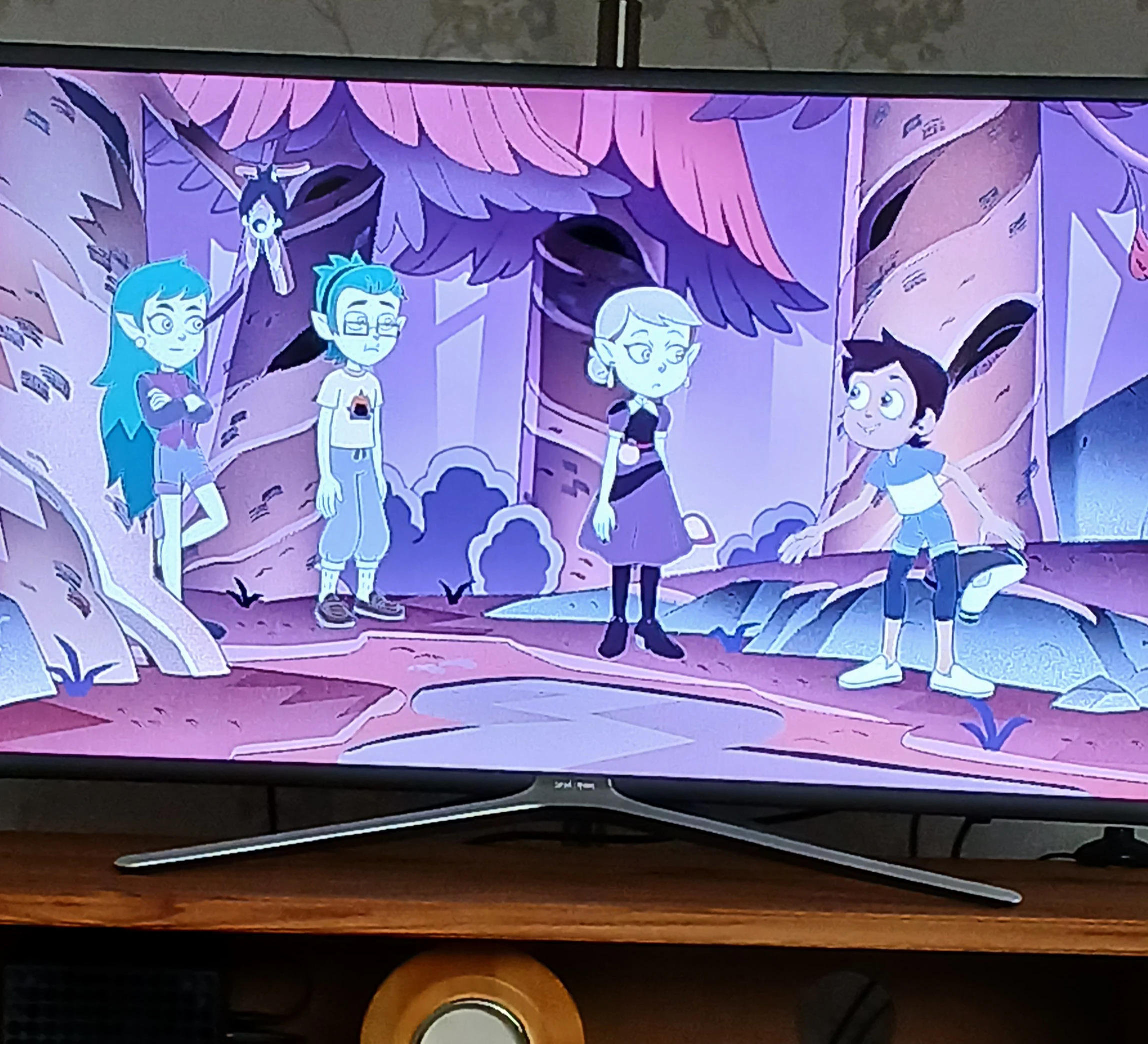 Currently watching Reaching Out | Fandom