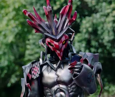 Which is better for Tarrick in Power Rangers Dino Fury? Void Knight or ...