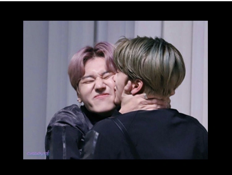 Favorite Ateez ship?🌻💛Mine: Wooyoung & San💗 | Fandom