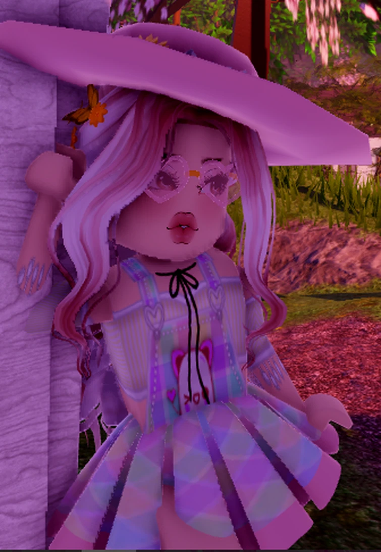 Discuss Everything About Royale High Wiki | Fandom