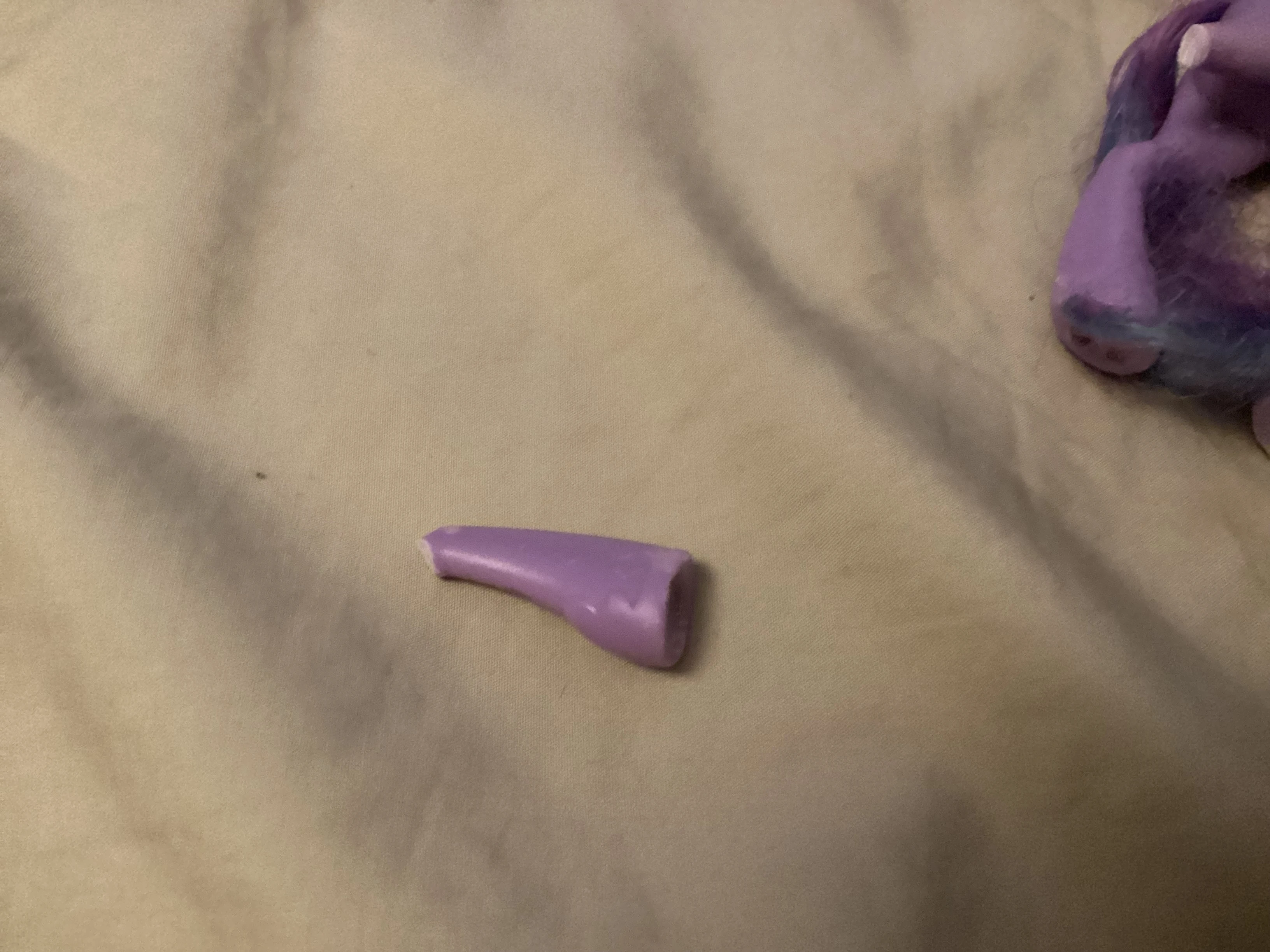 [BROKEN MLP TOY] Rip Luna, she fought in the war but I guess it didn’t ...
