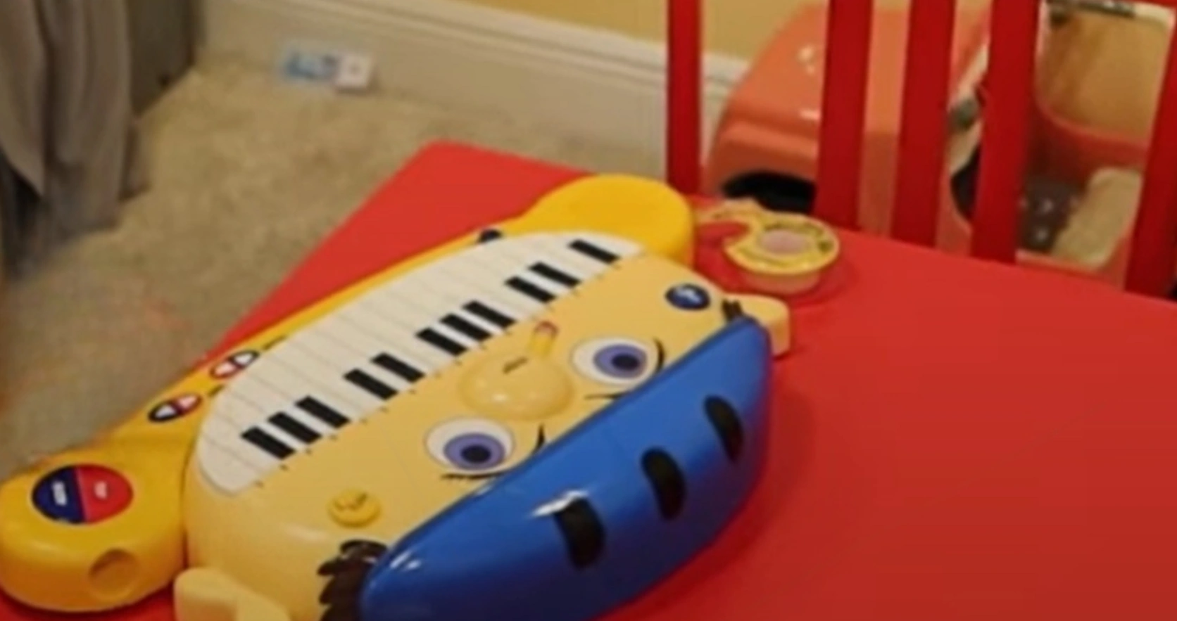 Did anybody else see the Jeffy Piano in the BTS and how fucking awesome ...