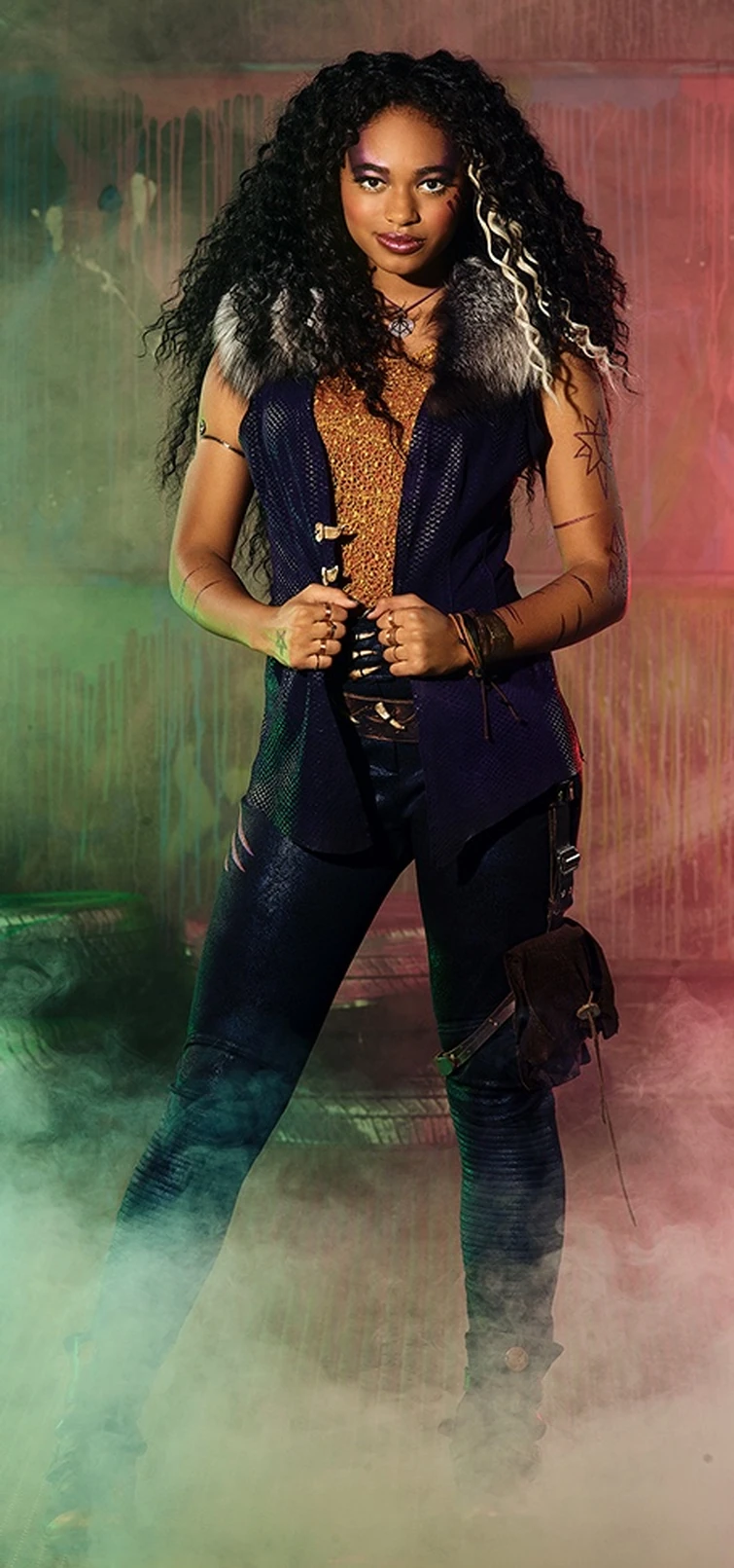 Willa Lykensen, Wyatt Lykensen, and Wynter Barkowitz wears a purple ...