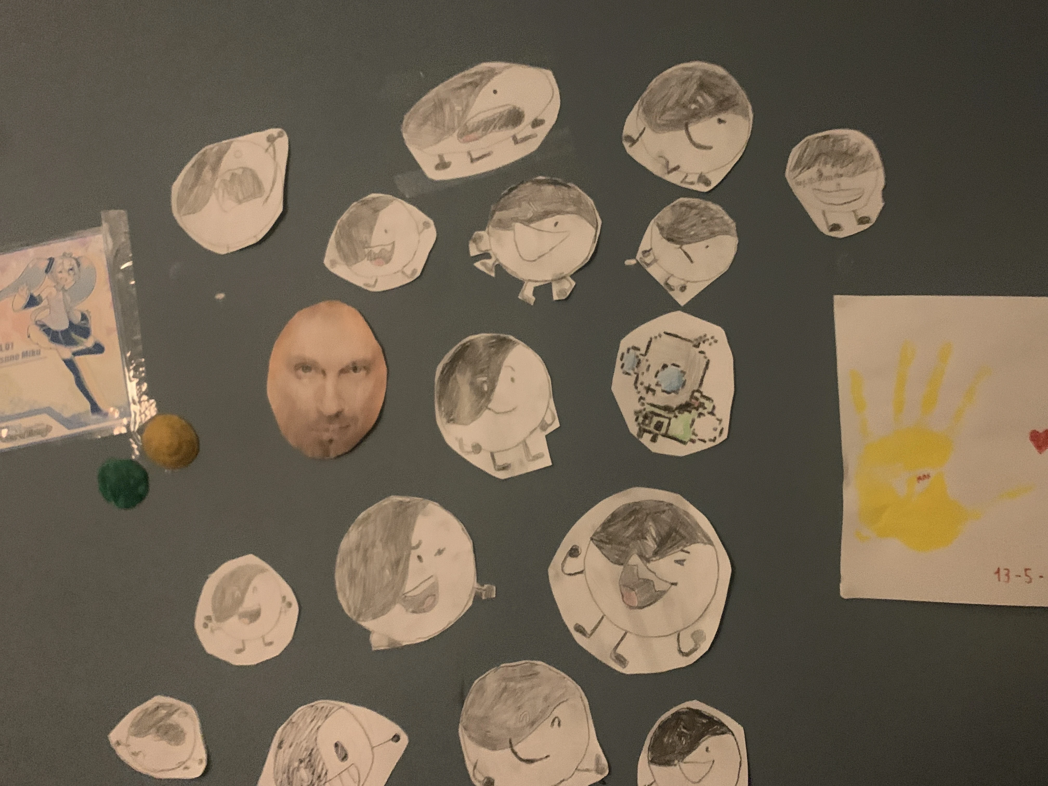 Give me yin yang screenshots to put on my wall 🔥 (I have more, I ...