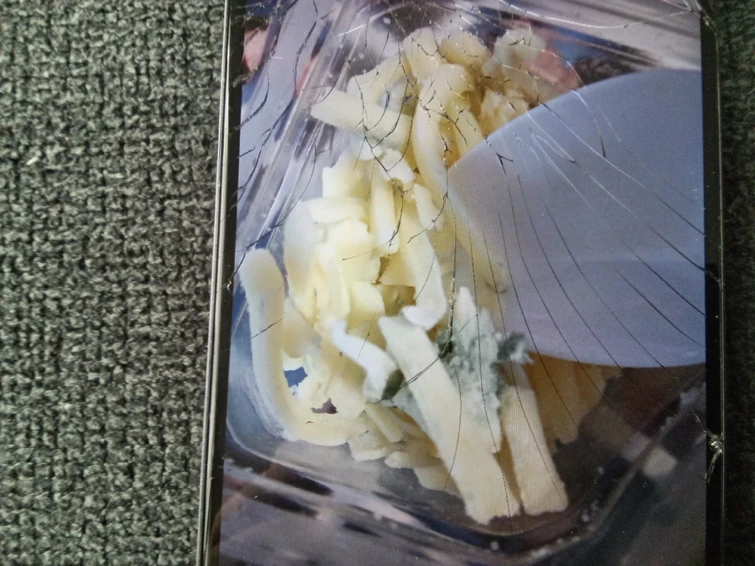 uhm I just wanted to try a lunchly | Fandom