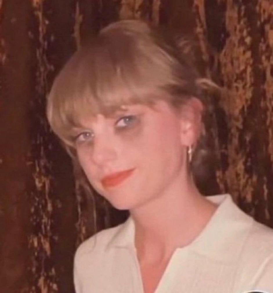 Does anyone else like scooping their beads for the noise nonstop | Fandom