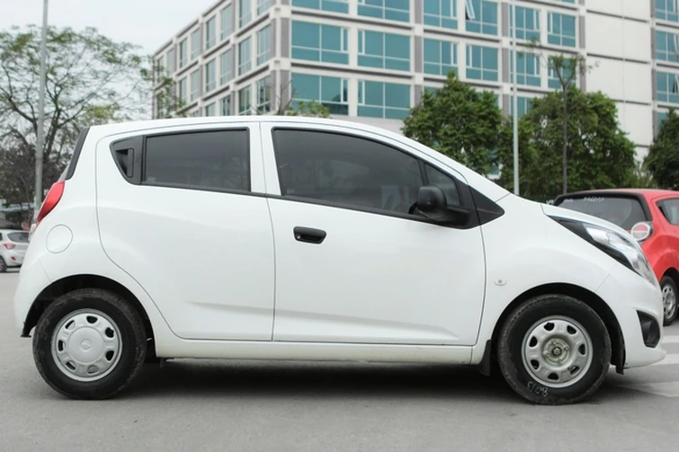 Weird Stuff Part 1: Hatchback Vans | Fandom