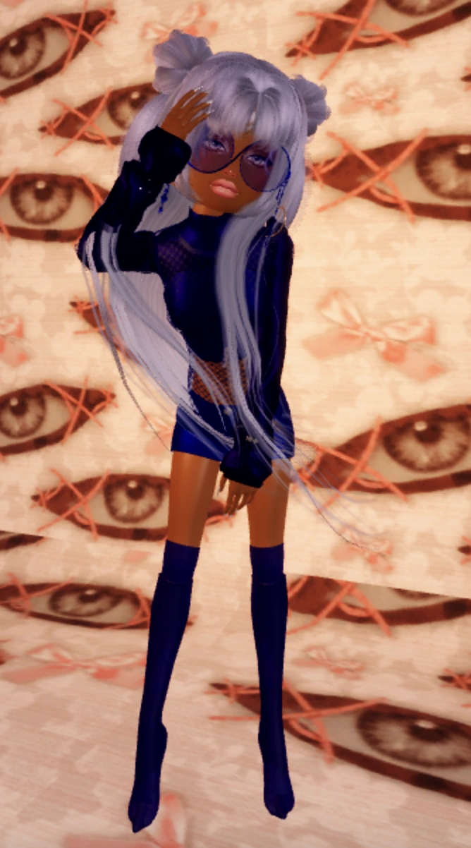 Ok I'm gonna refrain glazing The Weeknd today💀 So anyway some new ...