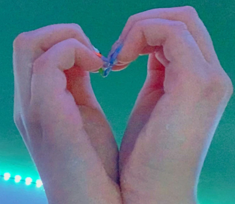 I always do this frickin hand heart all the time | Fandom