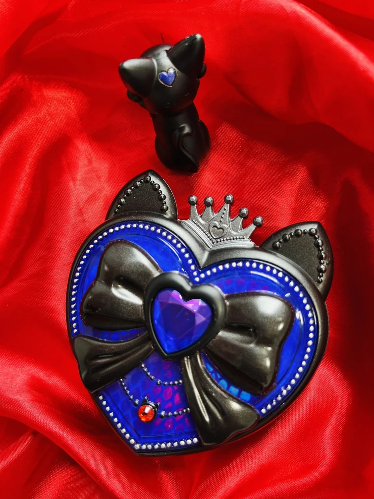 A Japanese PreCure fan painted the Shiny Cats Pact to make it look evil ...