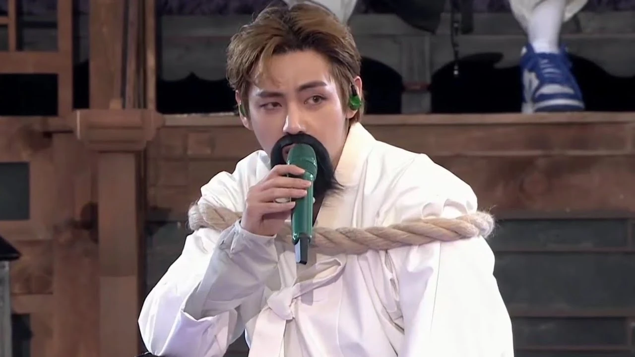 Watching this again and it's hilarious (it's cool to hear Jimin and Jin ...