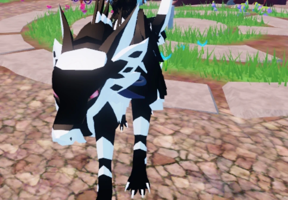 AUGH I CANT STOP NOTICING HIS BALD SPOT, I GOTT GET HIM A HAT SOON POOR ...