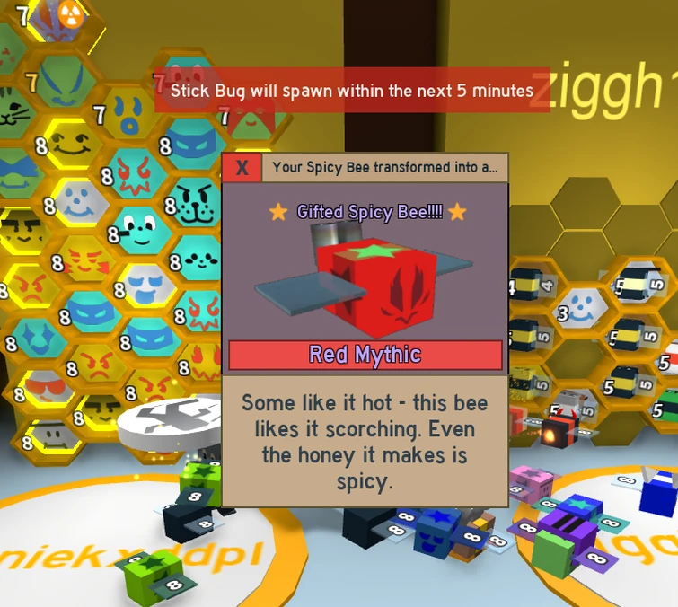 I was randomly feeding my Spicy bee strawberries and it turned gifted ...