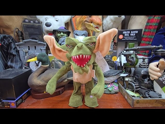 I saw a prototype gremlin plush based on the move "Gremlins" | Fandom
