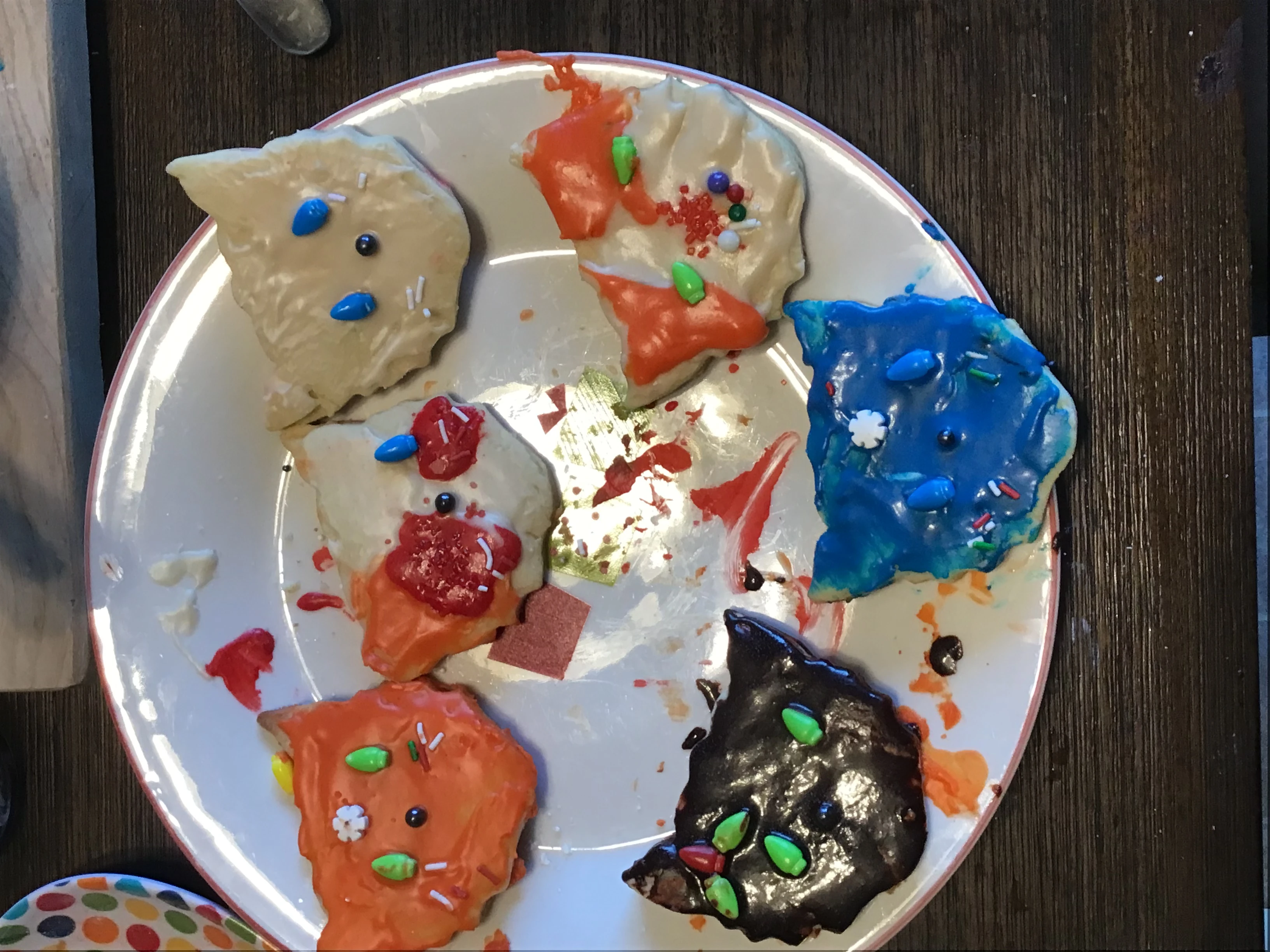 Spreading Holiday cheer! 🐱🎄 | Fandom