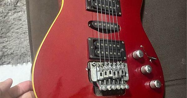 hello guys , help me to find this samick guitar model | Fandom