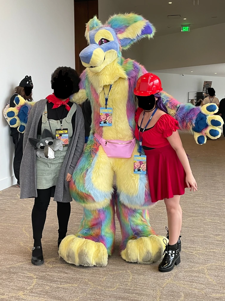 ME AND MY FREND GOT TO TAKE A PIC WITH A FURRY :D | Fandom