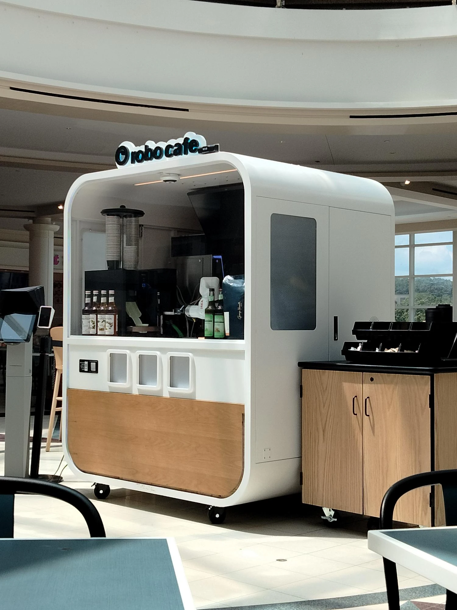 Spotted a robo cafe at the mall | Fandom