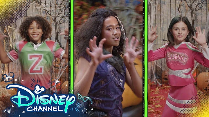 ZOMBIES Halloween Costumes 🧟| Fashion Show | Disney Original Movie ...