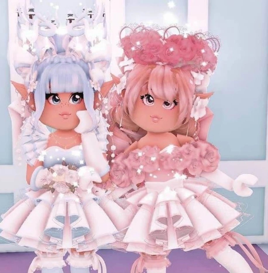 Drawing Royale High Pics! P2 | Fandom