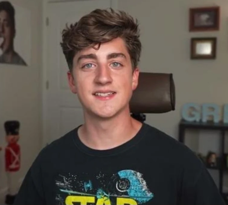 My friend looks like this guy | Fandom