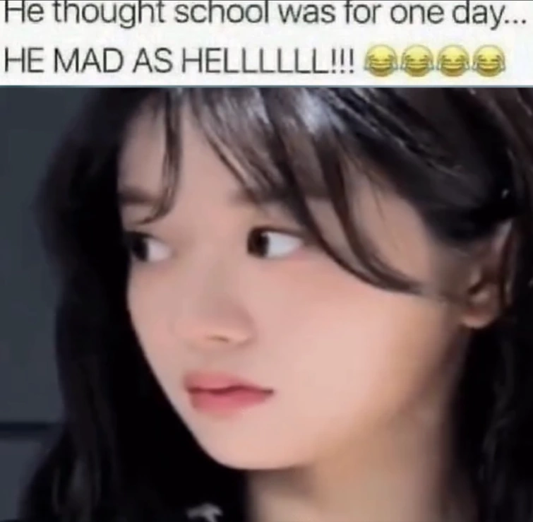 I have school picture day tomorrow , I do not like school picture day ...