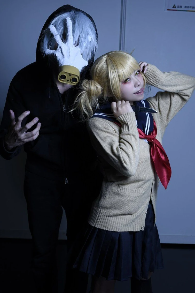 Soooo, pt. 3 of my cosplay "series". This is the Villains edition ...
