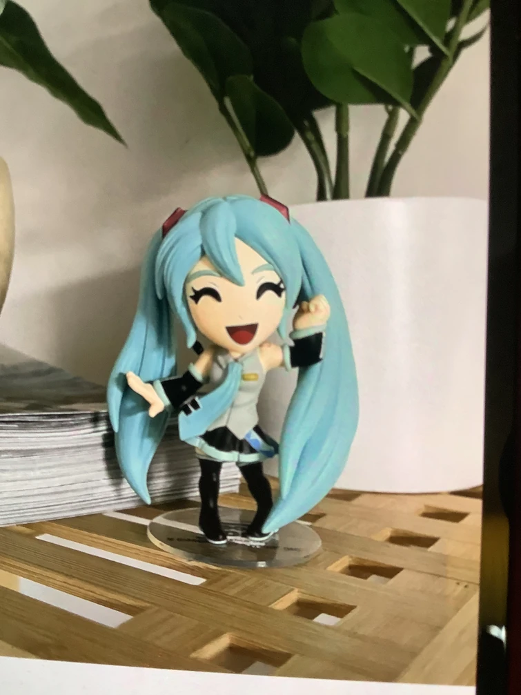 Youtooz hatsune Miku | Fandom