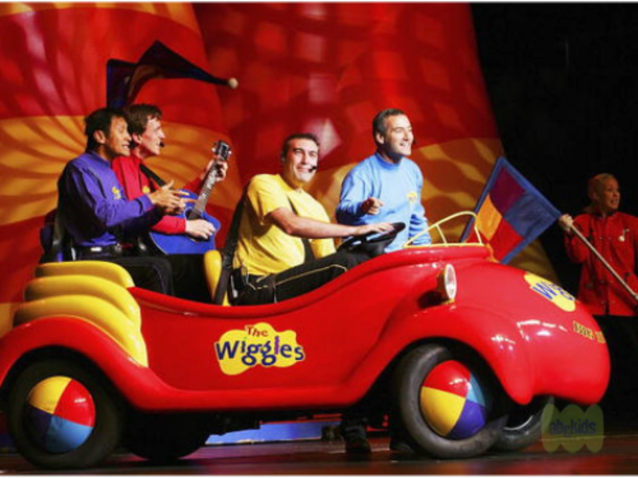 The Wiggles' Tsunami Relief Benefit Concert if it was broadcasted LIVE ...